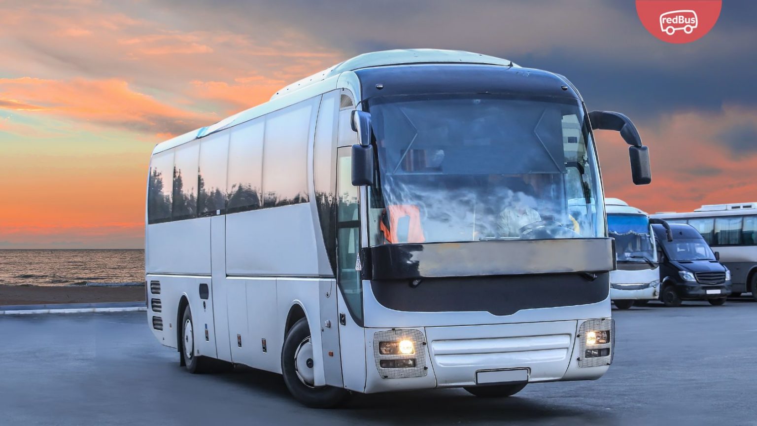 redBus Raya Promo - Upto 60% OFF on redBus, Malaysia - Malaysia Bus News