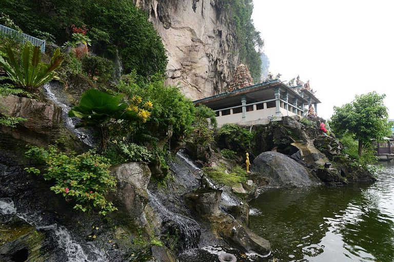 Batu Caves Kuala Lumpur: Complete Visitor Guide